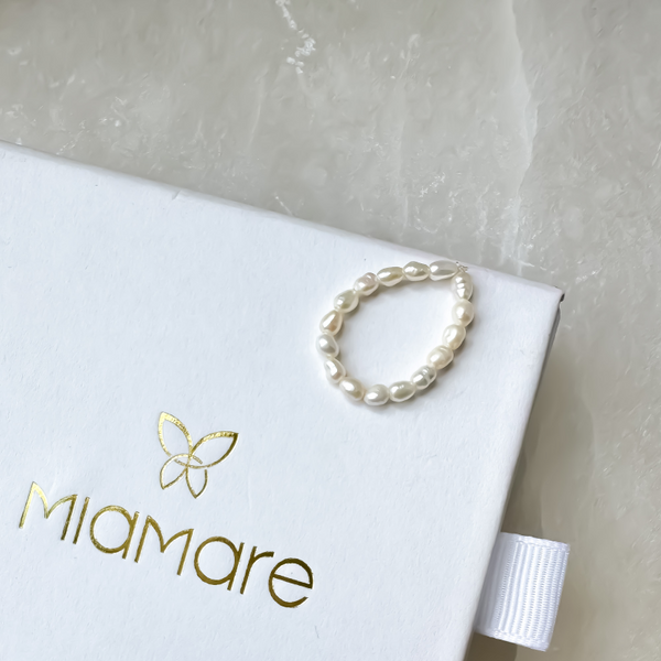 Ketten, Ohrringe, Armbänder, Schmuck von Miamare.com